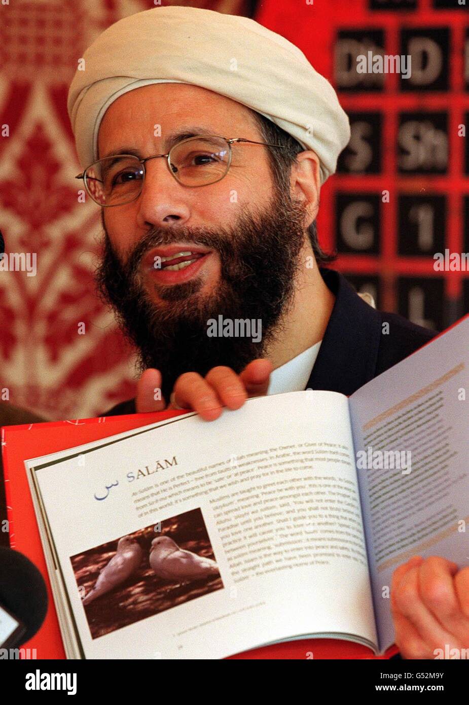 Singer yusuf formerly cat stevens Banque de photographies et d’images à ...