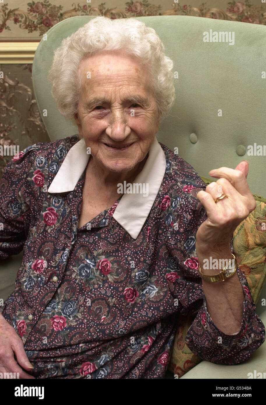 Priscilla 'Chris' Croasdale, 99 ans, de Bingham, dans le tinghamshire ...