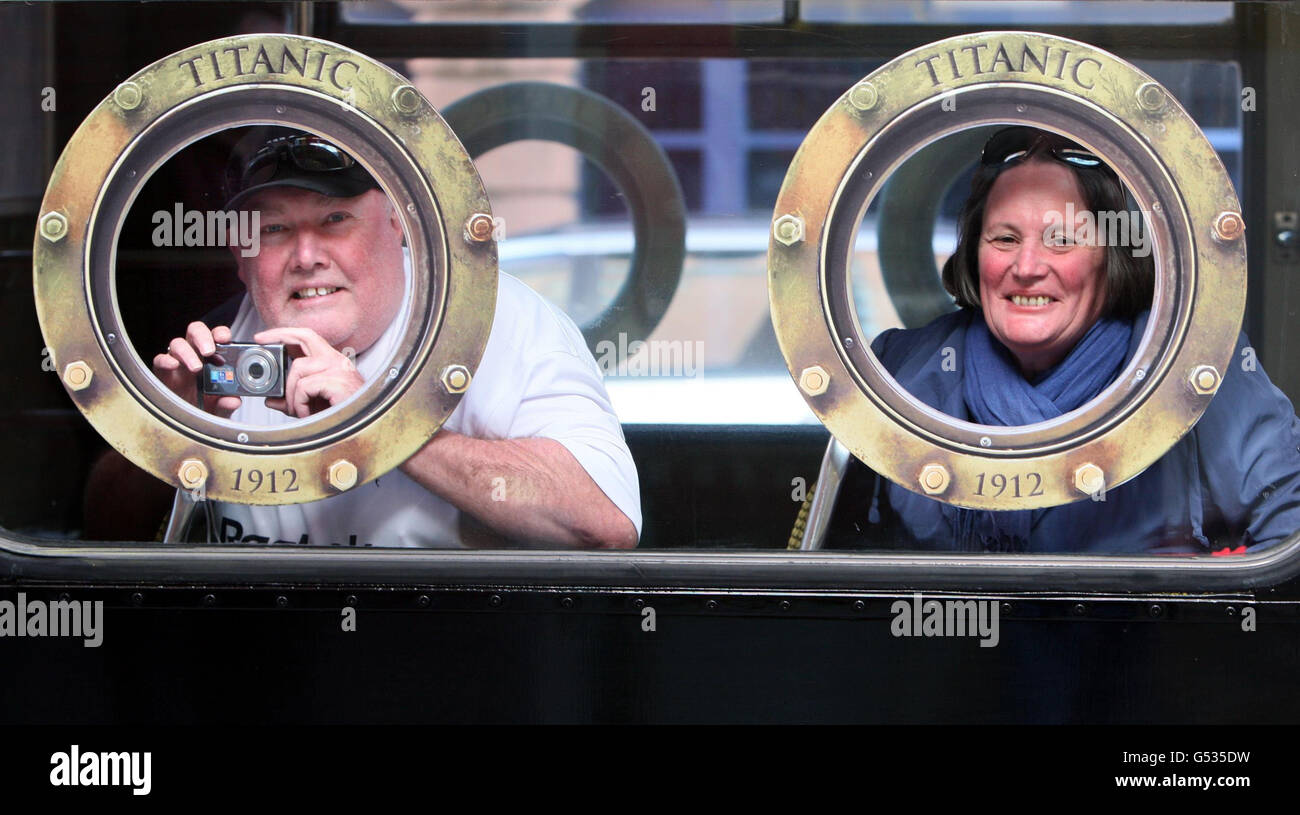 Hublots du titanic Banque de photographies et d’images à haute ...