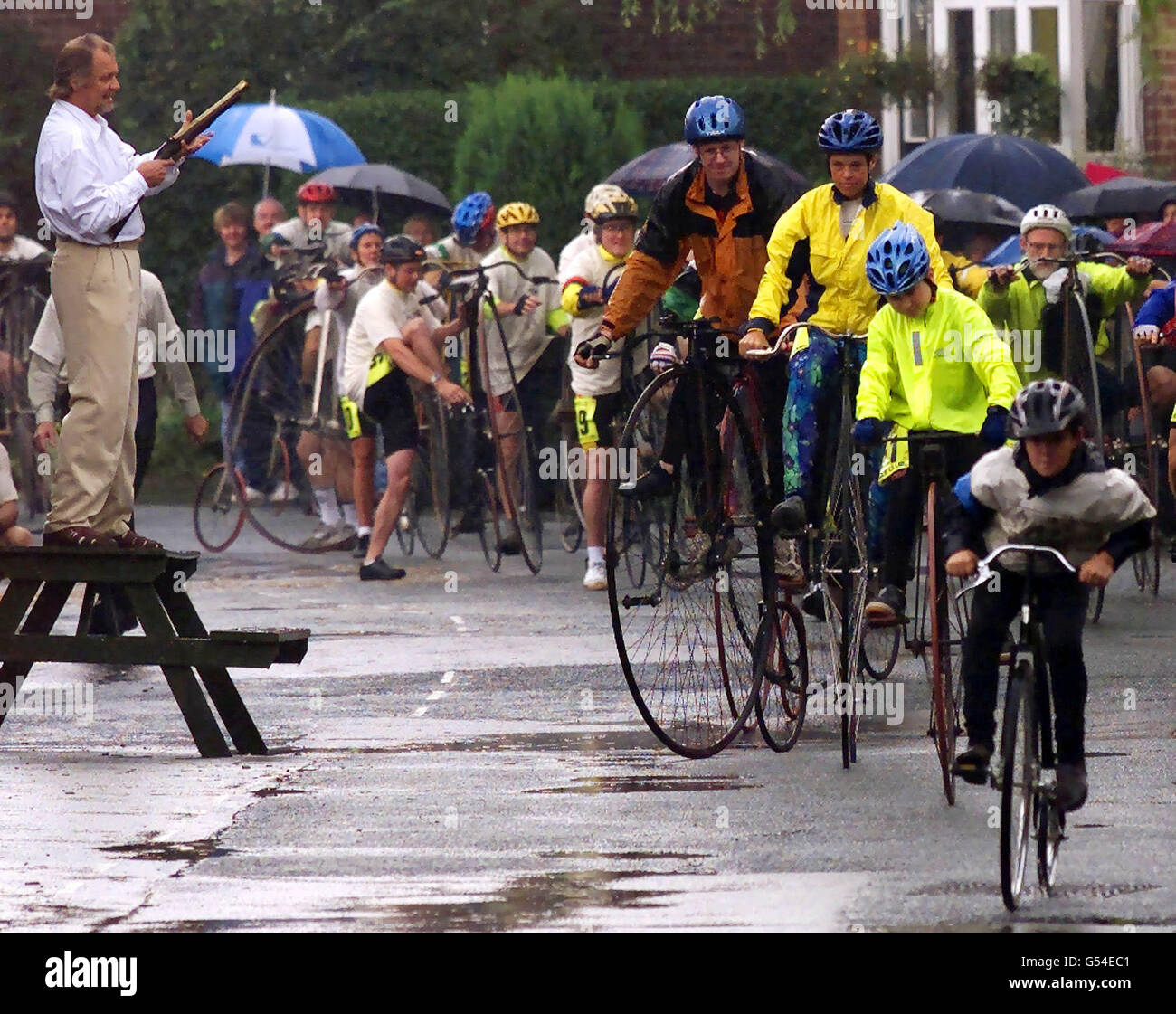 Penny farthing race knutsford Banque de photographies et d’images à ...