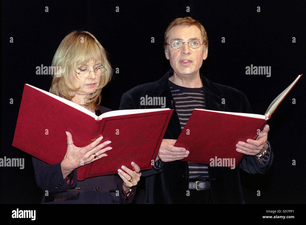 Leigh lawson Banque de photographies et d’images à haute résolution - Alamy