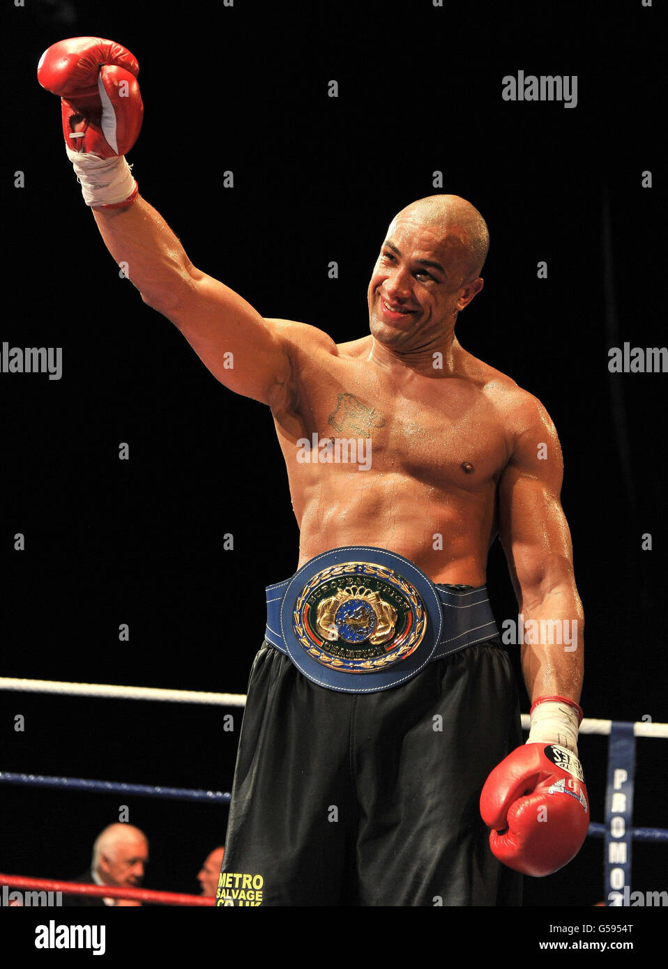 Richard Towers après avoir remporté le titre de Heavyweight de l'Union ...