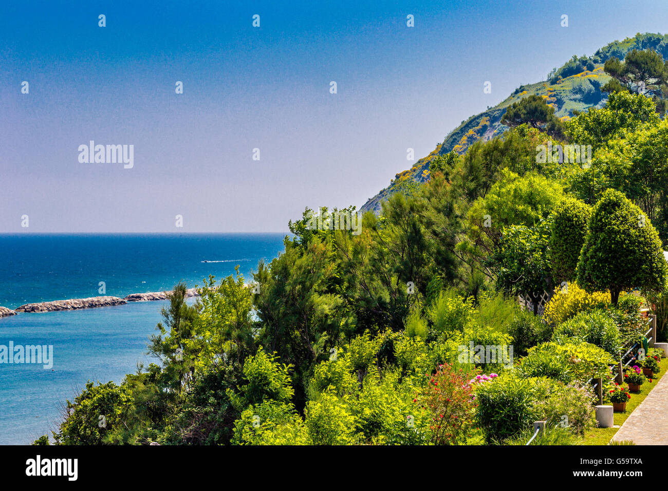 La colline est panoramique Banque de photographies et d’images à haute ...