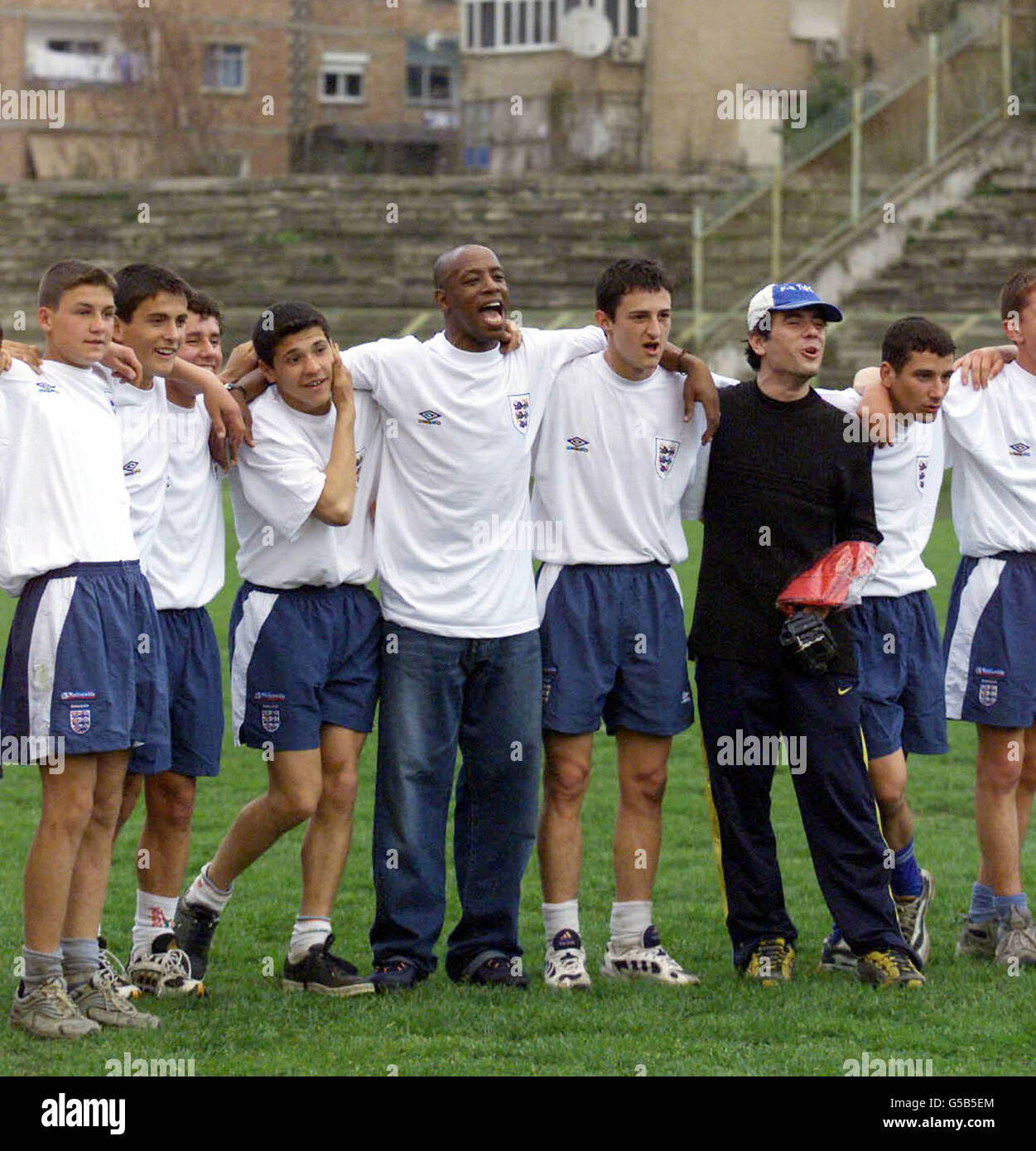 Albanian boys Banque de photographies et d’images à haute résolution ...