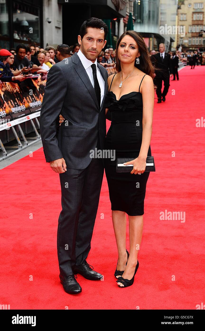 Scott adkins wife lisa adkins Banque de photographies et d’images à haute résolution - Alamy