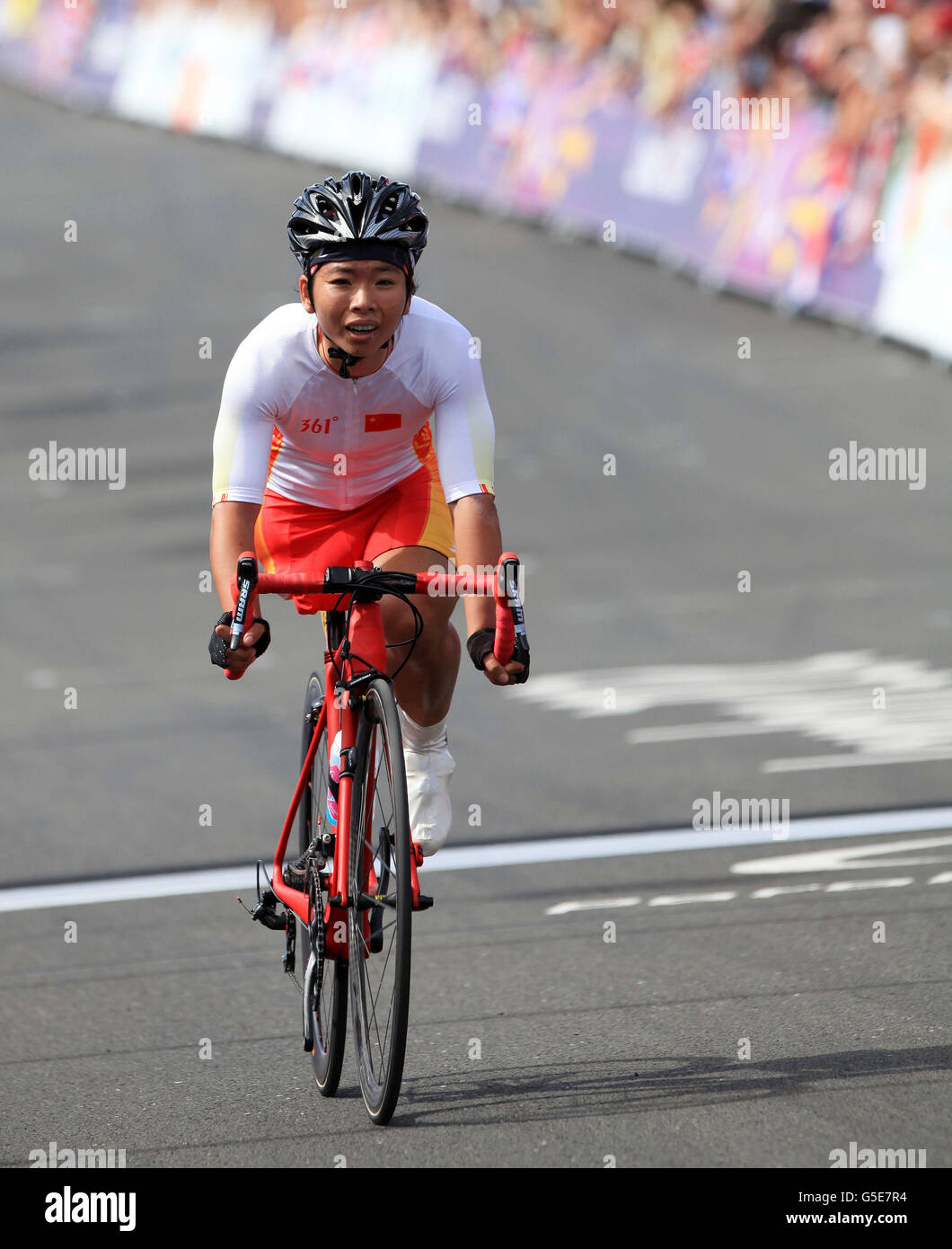 Cyclisme route paralympiques cyclisme route Banque de photographies et ...