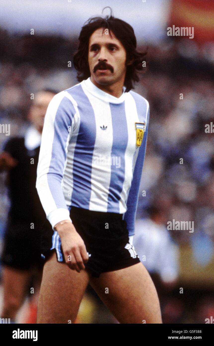 Leopoldo luque Banque de photographies et d’images à haute résolution ...