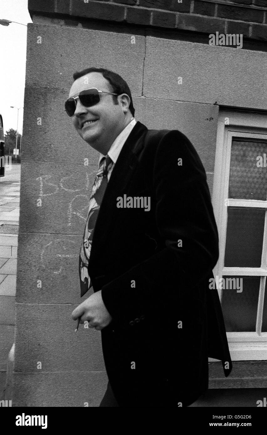 Compagnie bienfaisante Banque d'images noir et blanc - Alamy