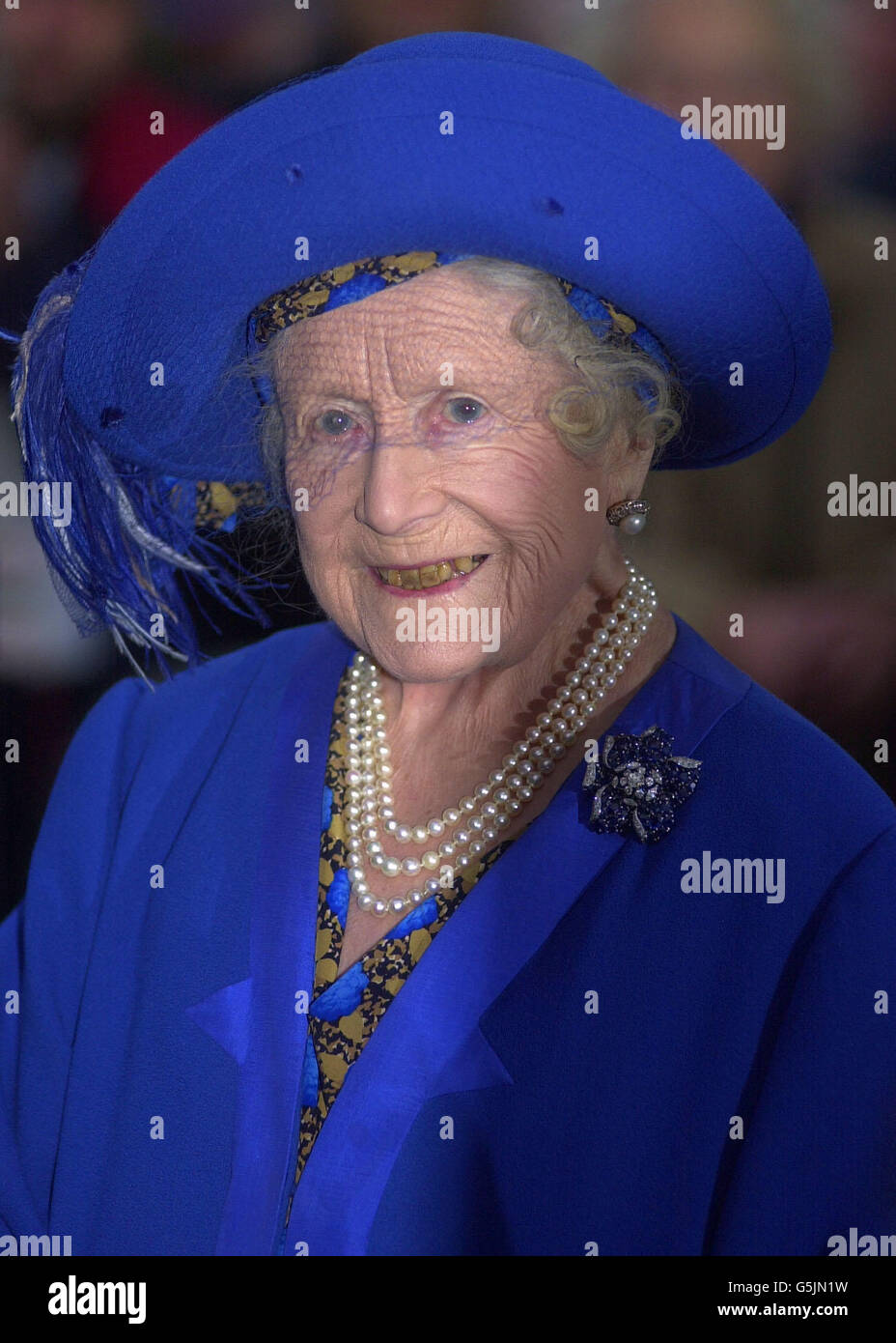 Reine Mère visiter Londres Photo Stock - Alamy