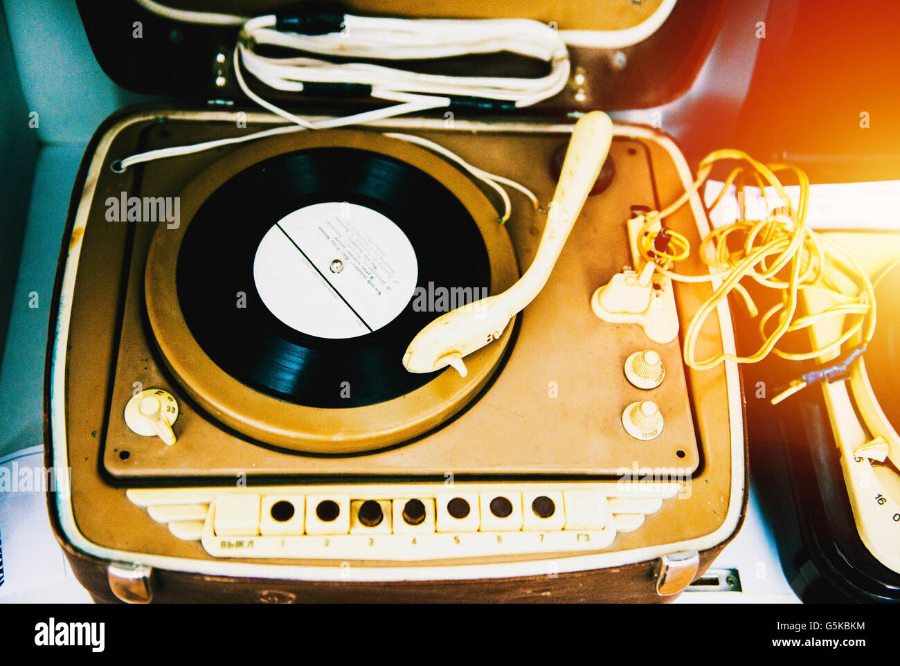 Vintage record player Banque de photographies et d’images à haute ...