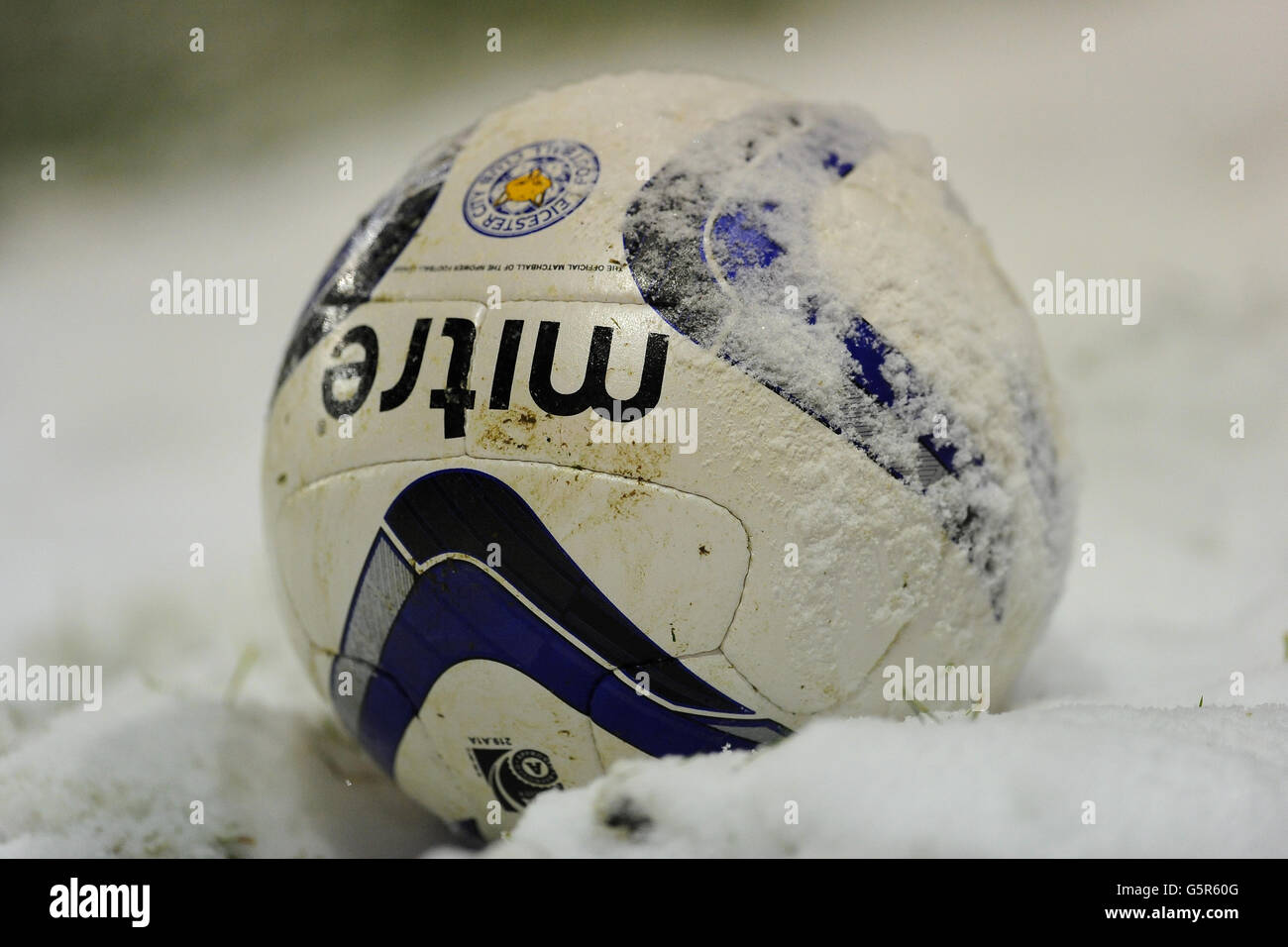 Snow football stadium sport Banque de photographies et d’images à haute ...