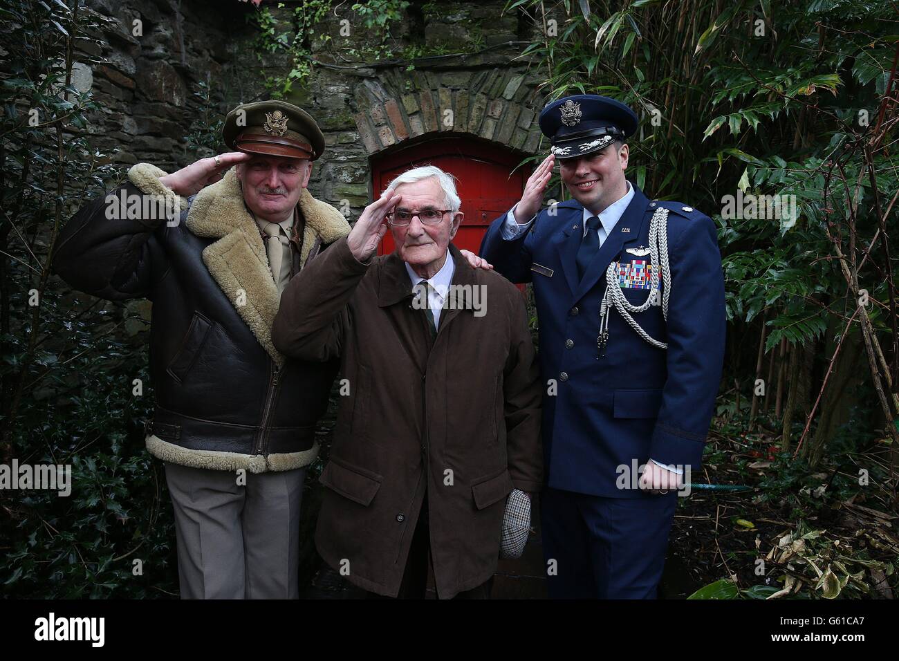 Ancien colonel militaire Banque de photographies et d’images à haute ...