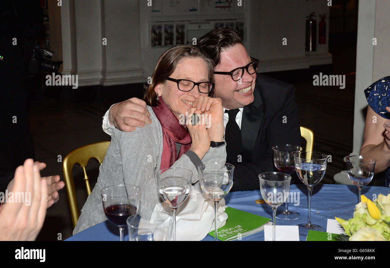 Lydia davis Banque de photographies et d’images à haute résolution - Alamy