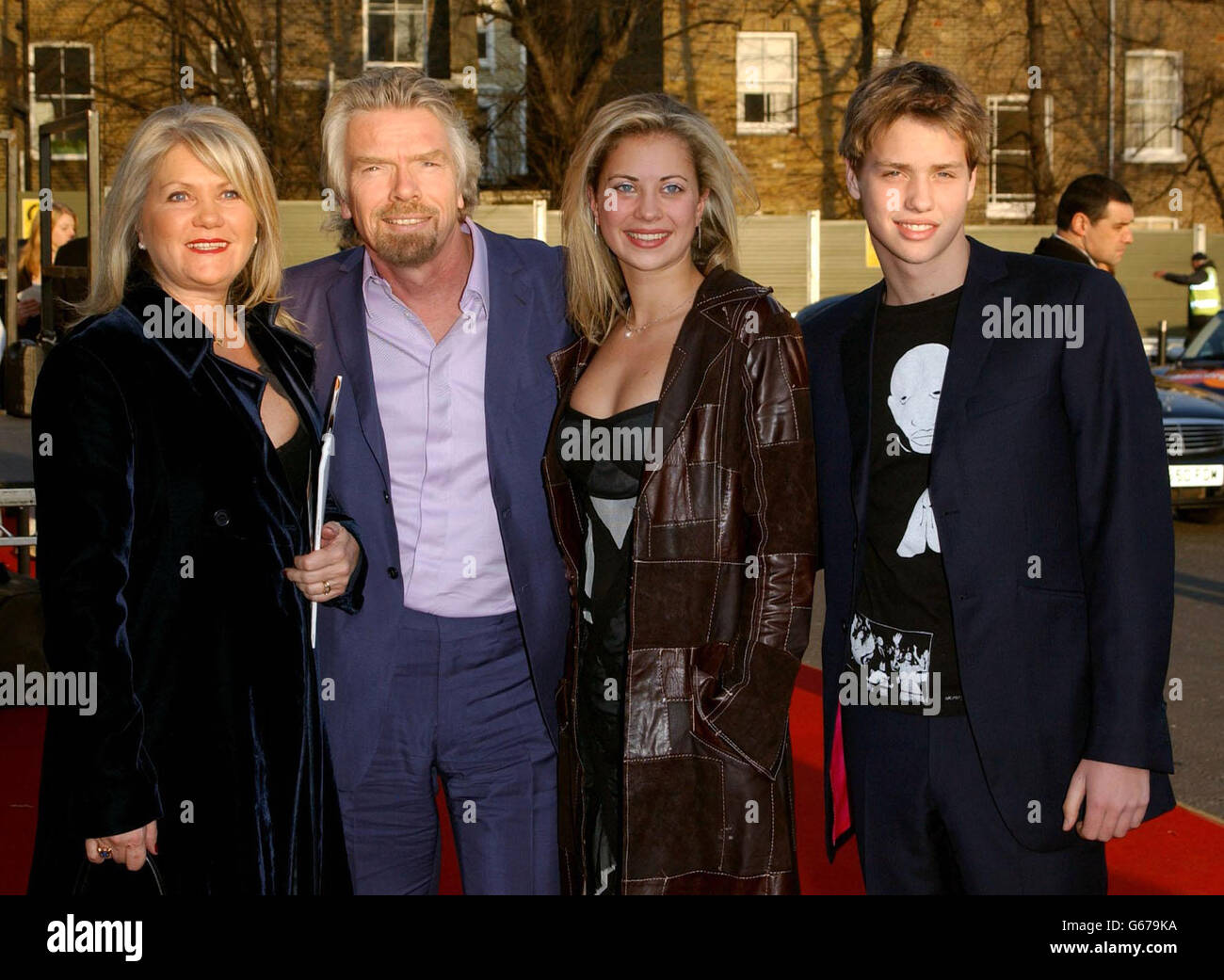 Sir Richard Branson avec son épouse Joan, sa fille Holly et son fils ...