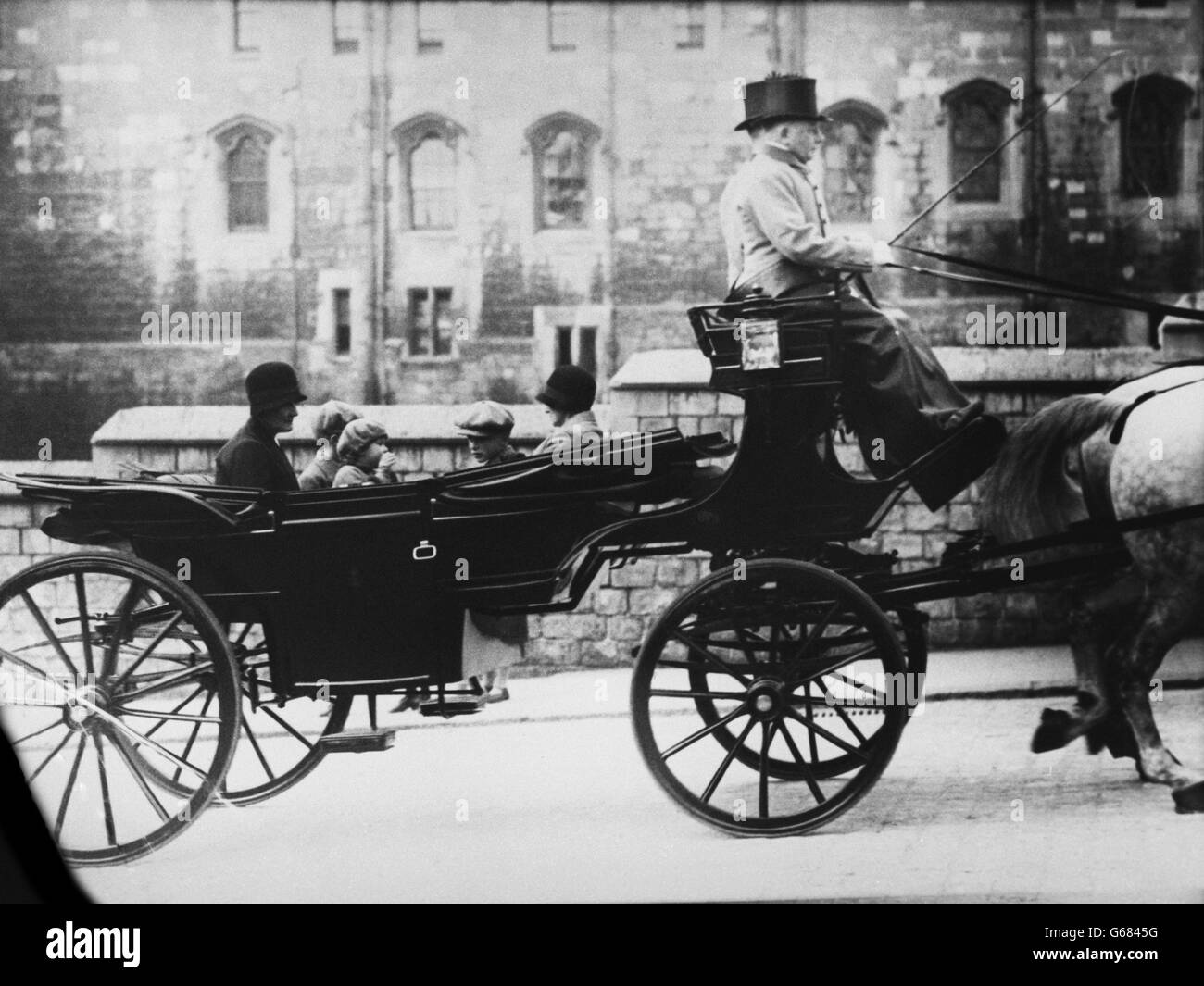Marie ses deux fils Banque de photographies et d’images à haute ...