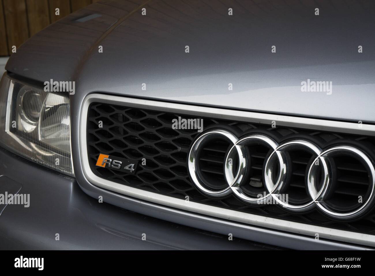Audi quattro front Banque de photographies et d’images à haute ...