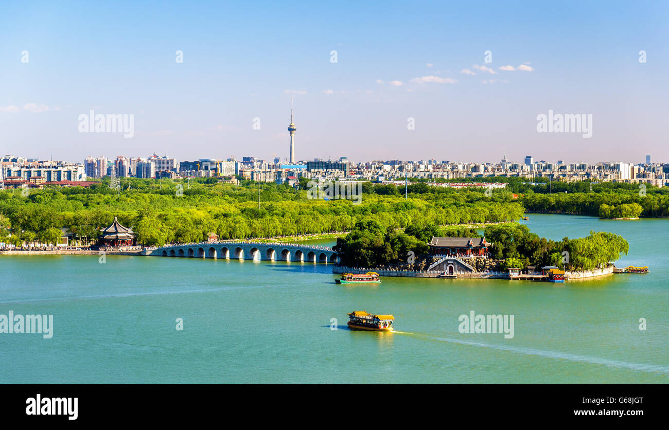 Pont du lac de kunming chine Banque de photographies et d’images à ...