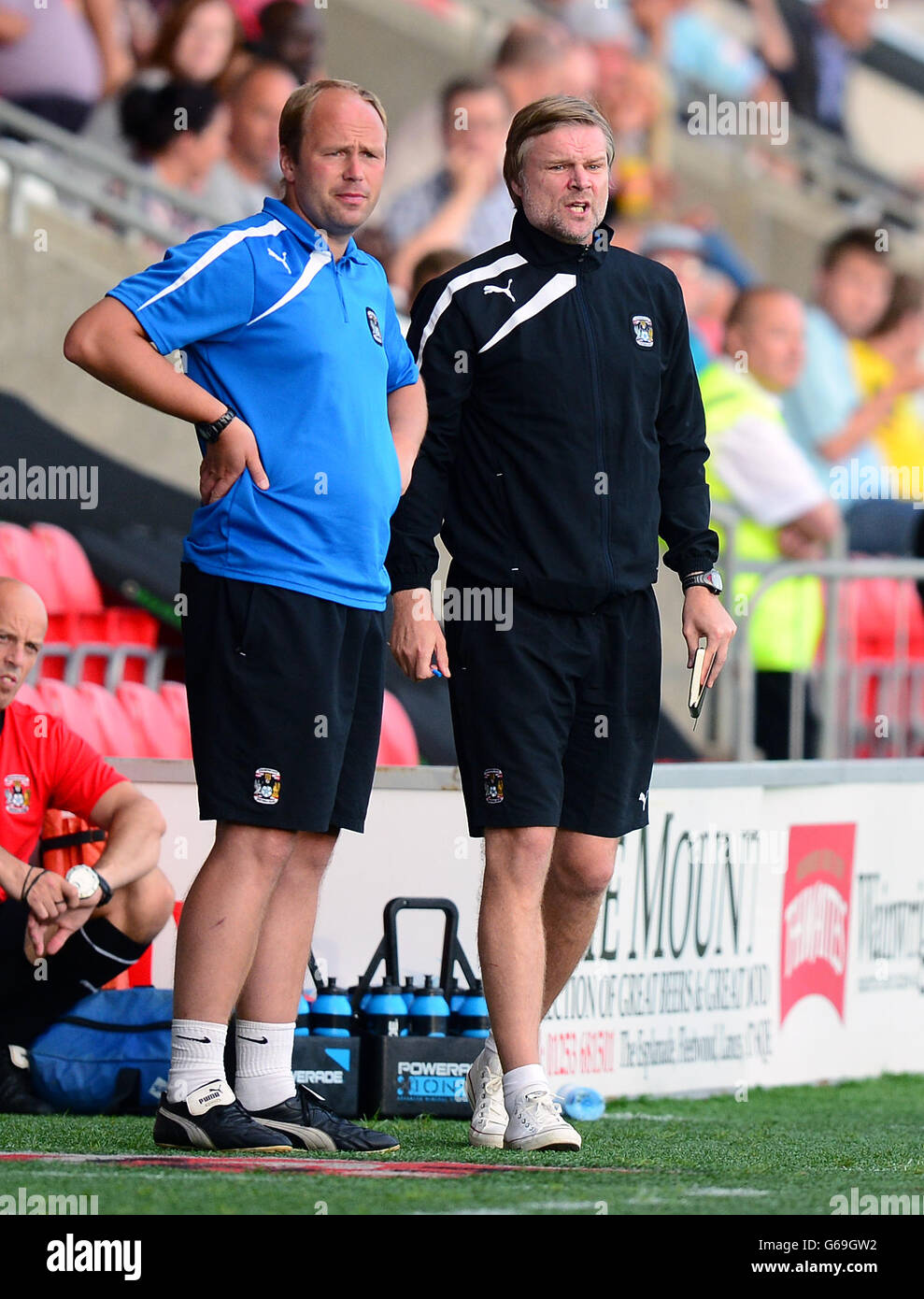 Steven pressley et neil macfarlane, directeur de la ville de coventry ...