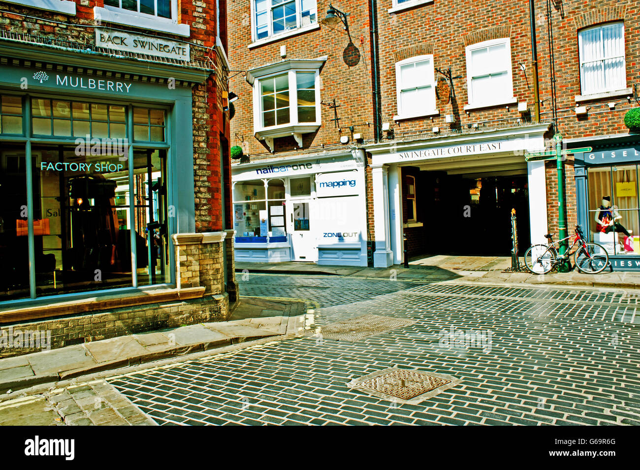 Back swinegate Banque de photographies et d’images à haute résolution ...