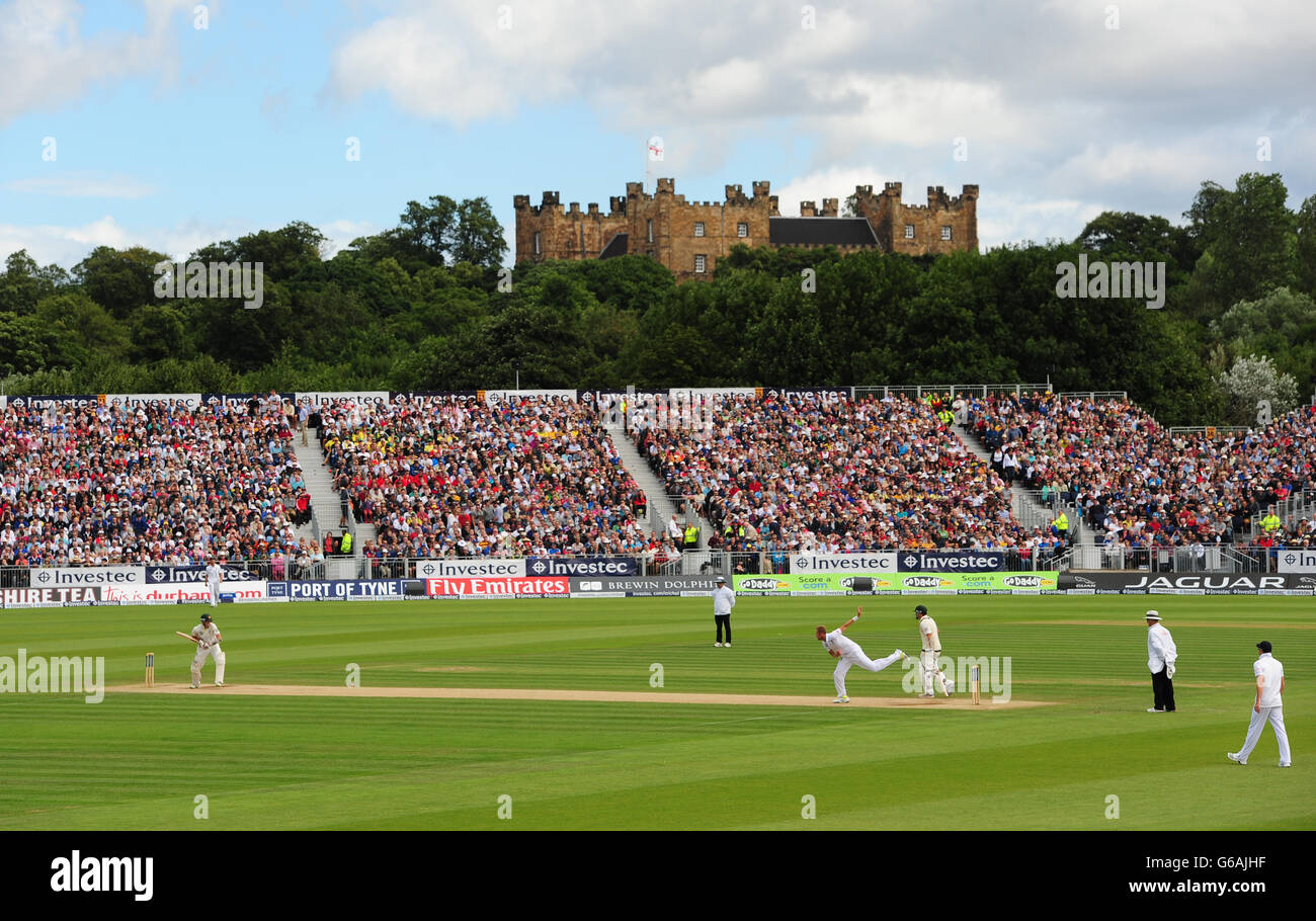 Une vue générale de l'action au cours du troisième jour du quatrième ...