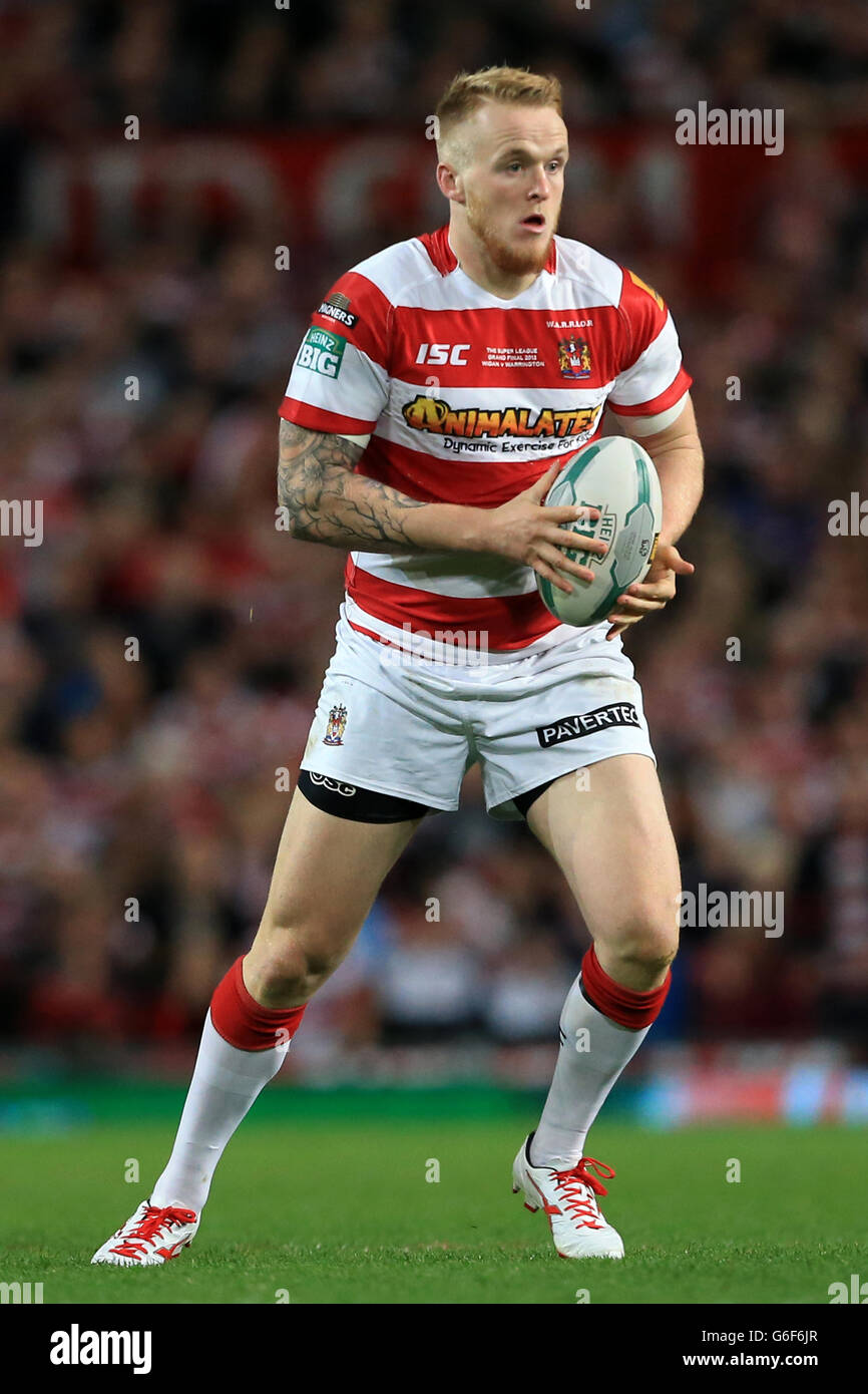 Dominic crosby Banque de photographies et d’images à haute résolution ...