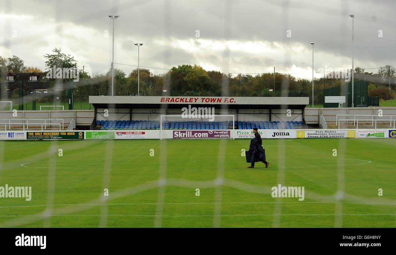 Ville de brackley fc Banque de photographies et d’images à haute ...