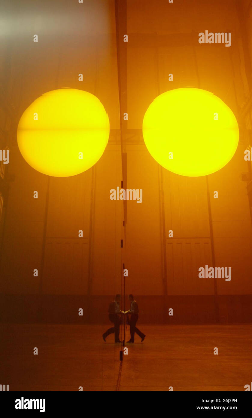 Olafur eliasson tate sun Banque de photographies et d’images à haute ...