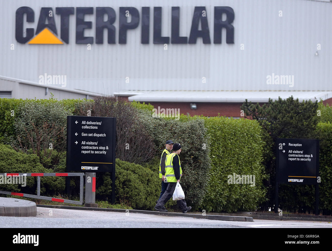 The caterpillar factory at larne in co antrim Banque de photographies ...