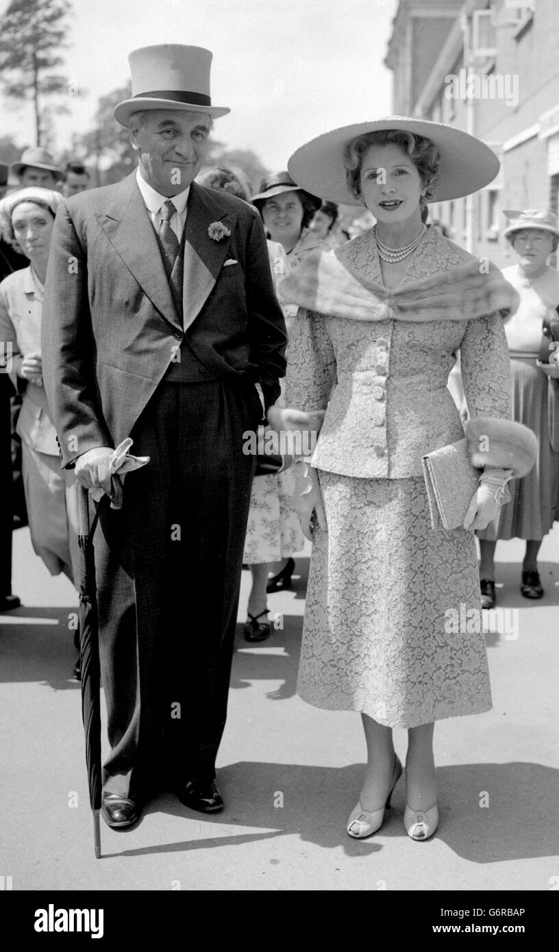 Lady docker royal ascot courses Banque de photographies et d’images à ...