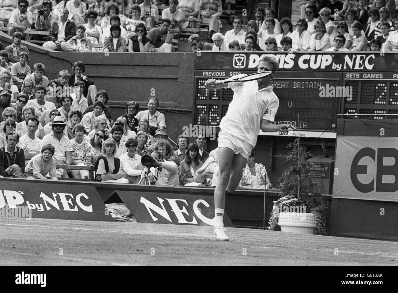 Paul mcnamee tennis Banque de photographies et d’images à haute ...