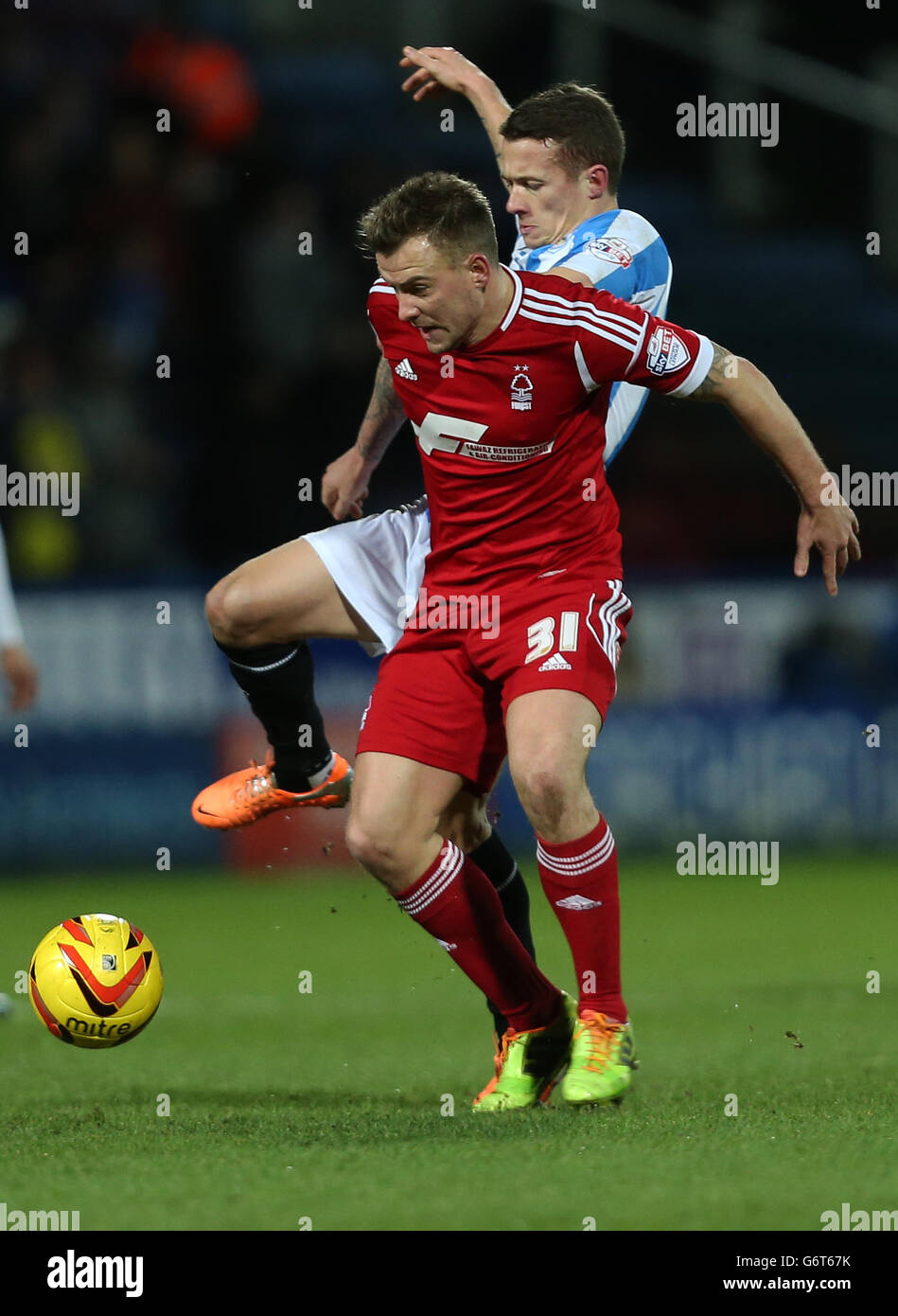 Huddersfield villes paul dixon et nottingham forest simon cox front ...