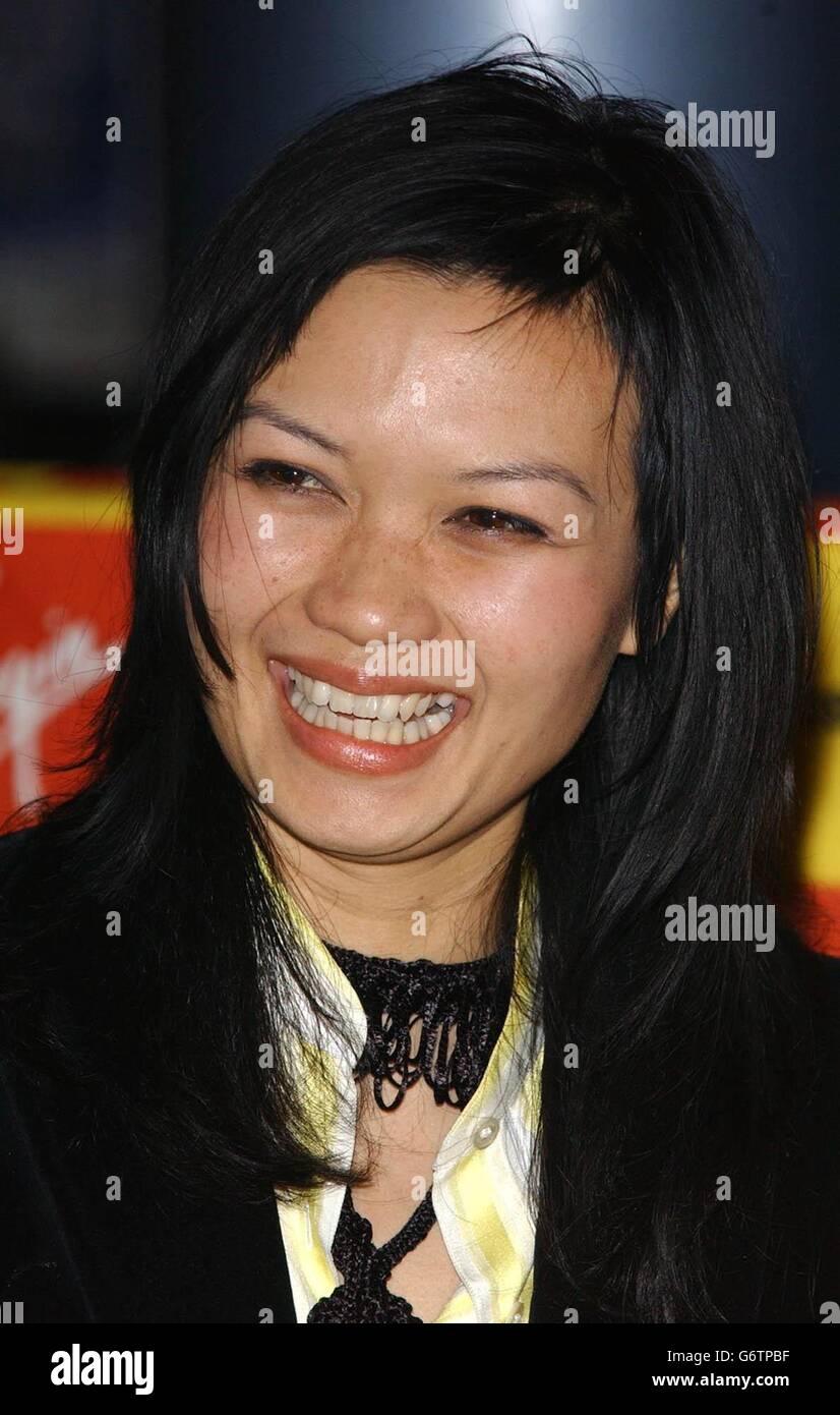 Bic Runga, chanteuse néo-zélandaise, lors de son apparition à Virgin ...