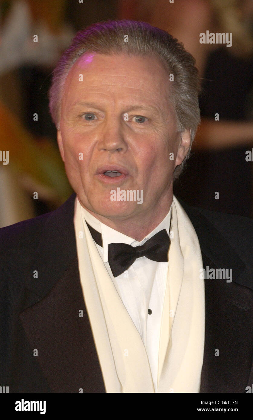 John voight Banque de photographies et d’images à haute résolution - Alamy