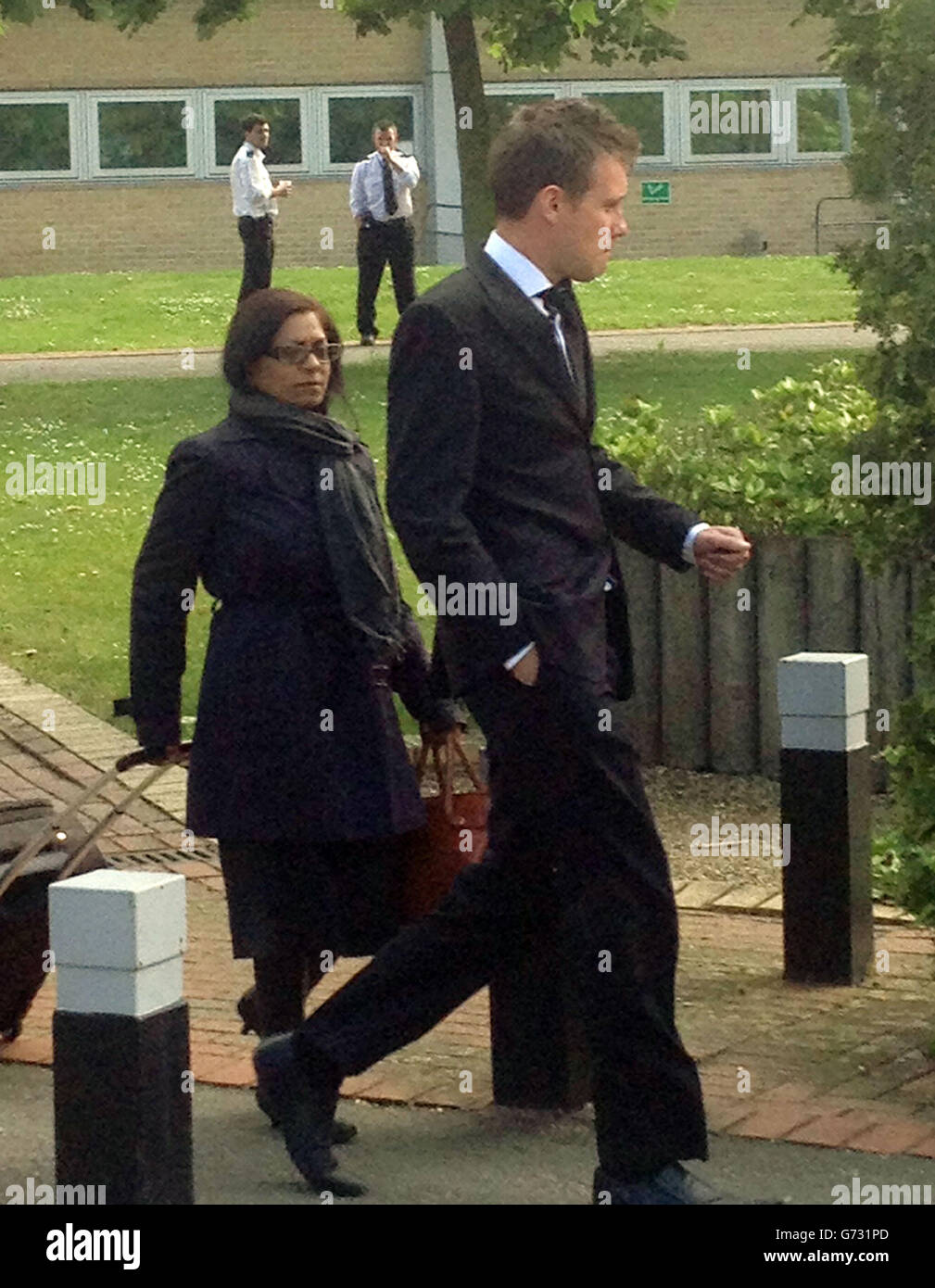 Pervers andrew meldrum quittant la cour de la couronne de woolwich ...