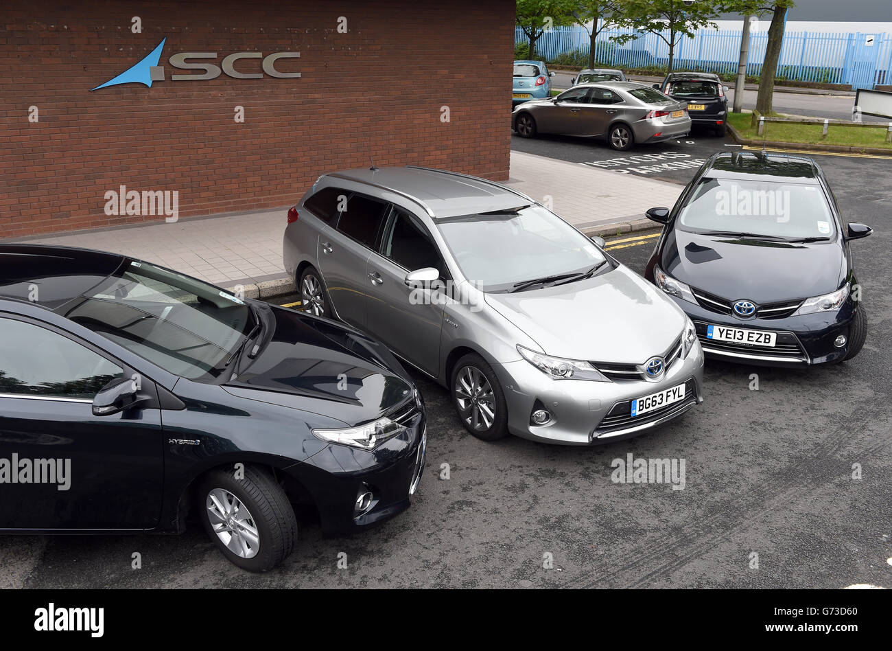 Voiture voitures flotte toyotas toyota scc entreprise hybride ...