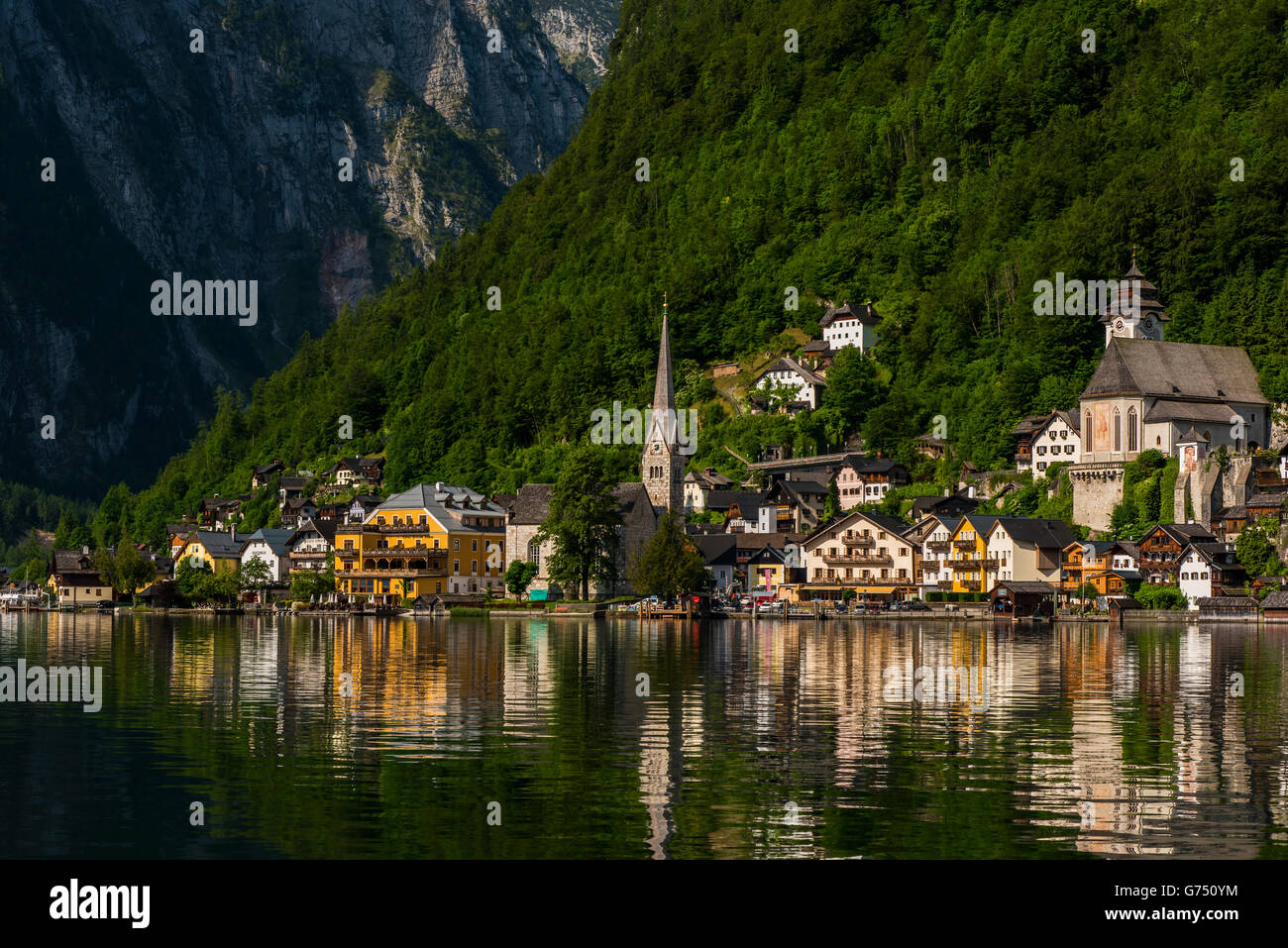 Vieille ville de hallstatt Banque de photographies et d’images à haute ...