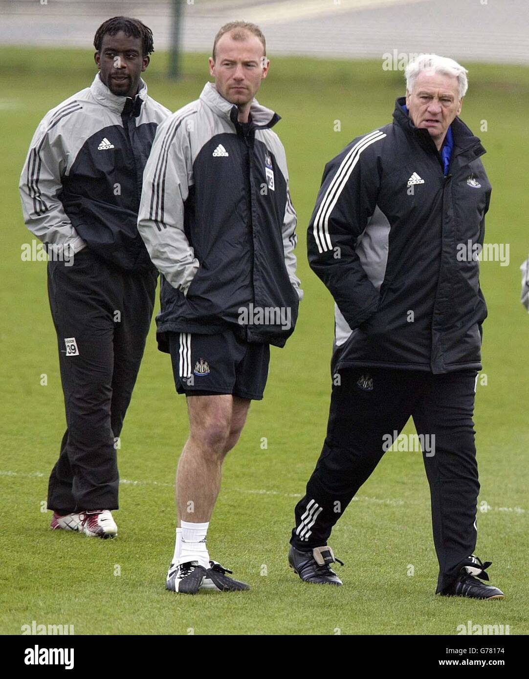 Newcastle united manager alan shearer dans les stands Banque de ...