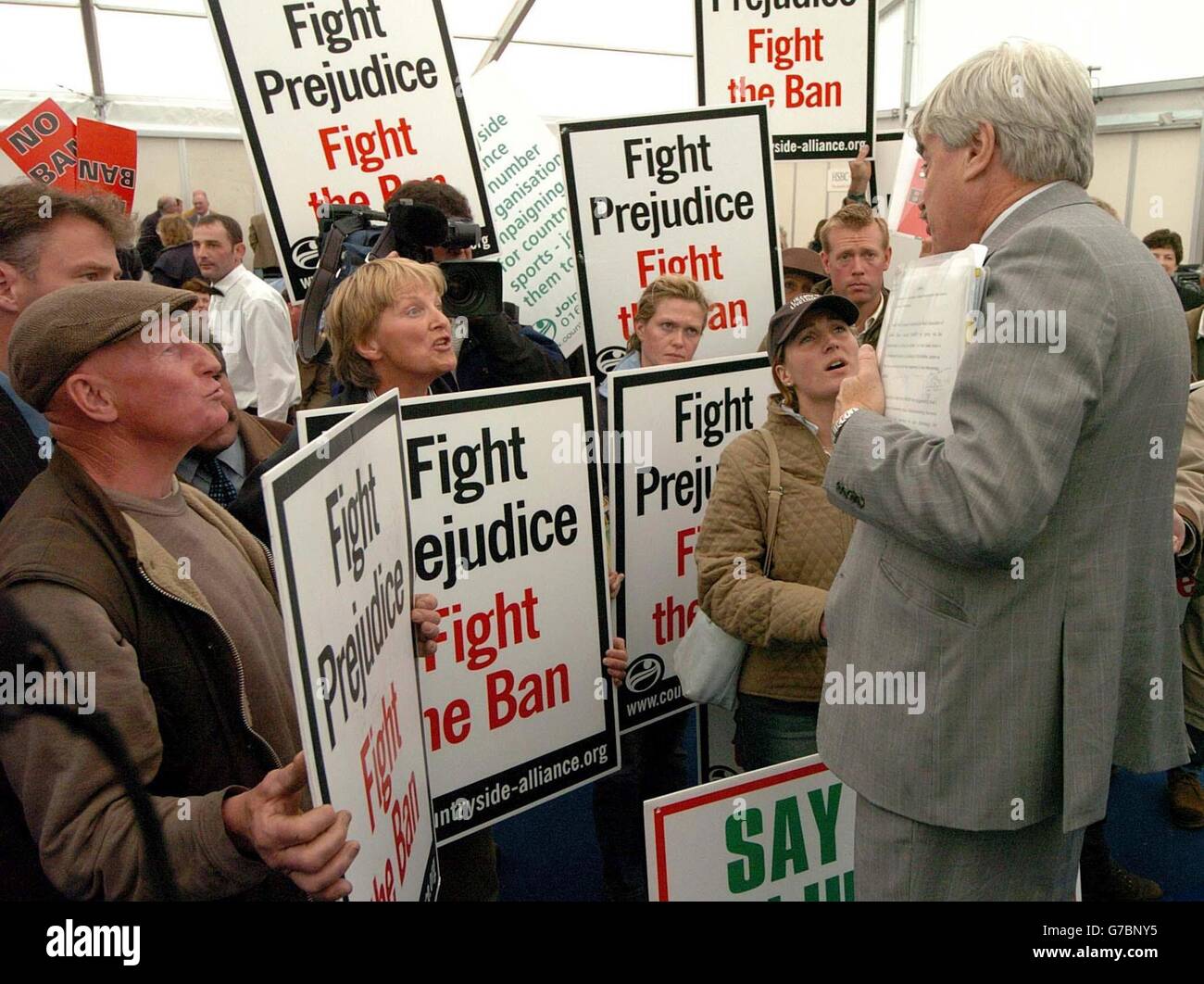 Politique protestant pancartes seigneur whitty Banque de photographies ...