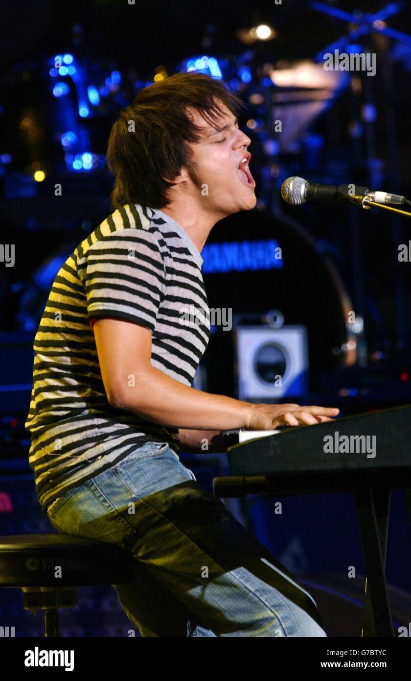 Jamie cullum le miller strat pack concert Banque de photographies et d ...