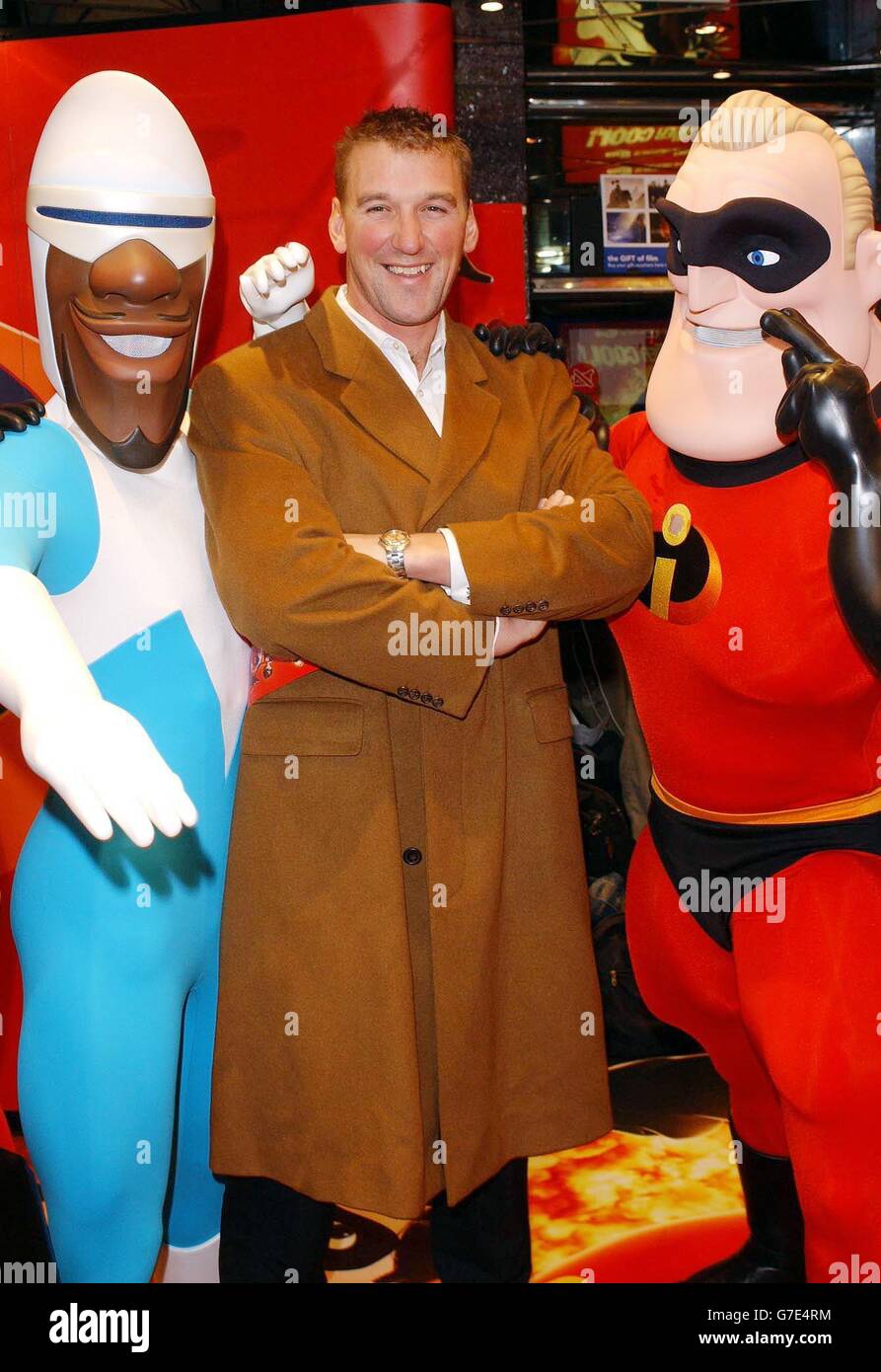 L'exploitant olympique Matthew Pinsent arrive pour la première du film ...