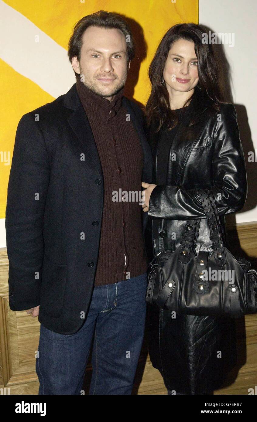 Star du film Christian Slater et son épouse Ryan Haddon arrivent pour ...