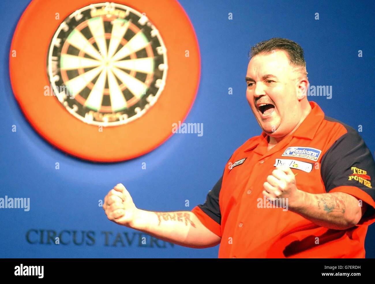 Phil Taylor et Andy Fordham à Circus Tavern.Phil Taylor « The Power ...
