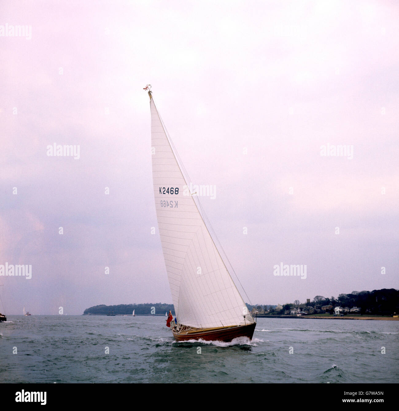 Edward heath lance un nouveau yacht Banque de photographies et d’images ...