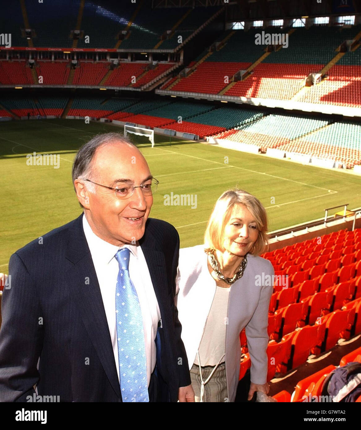 Visite du Millennium Stadium Michael Howard.Michael Howard et son ...