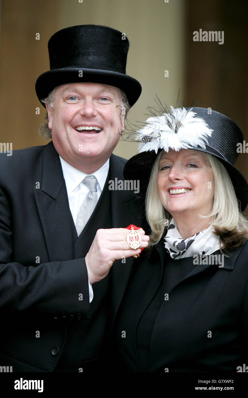 Sir Digby Jones, chef de la CBI, avec son épouse Pat, après avoir reçu ...