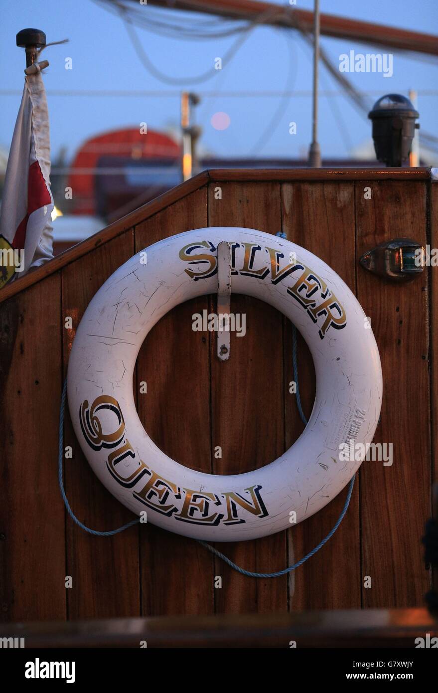 Grande dynamo Banque de photographies et d’images à haute résolution ...