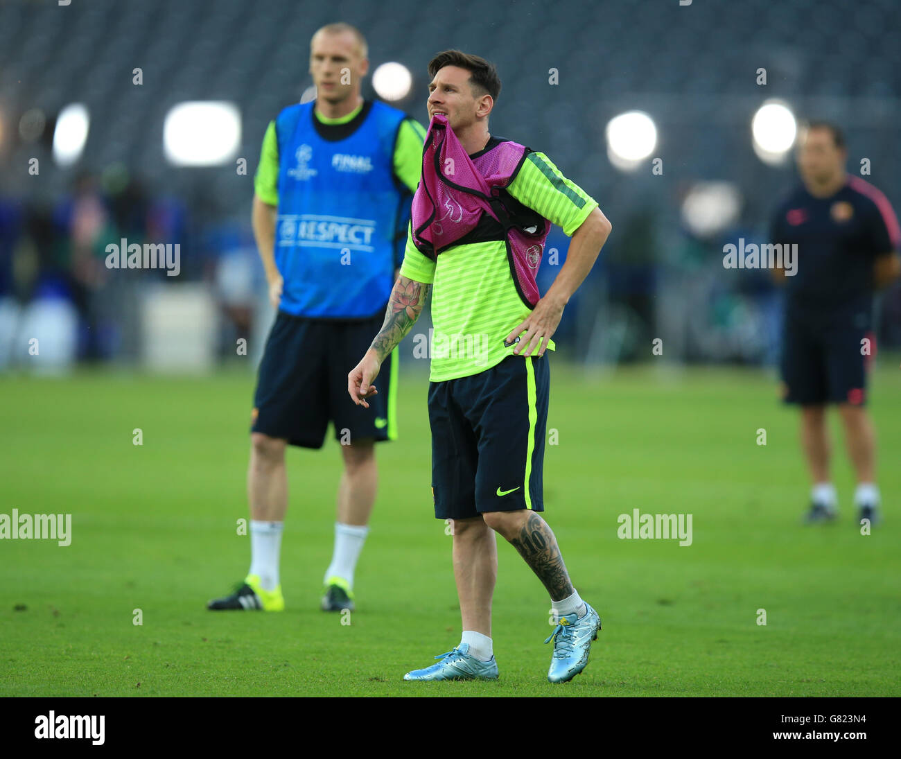 Barcelonas Lionel Messi Lors D'une Session De Formation Banque d'image ...