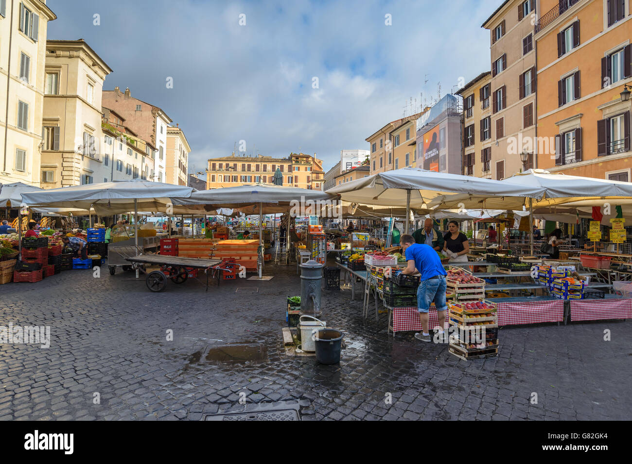 Place campo de fiore Banque de photographies et d’images à haute ...