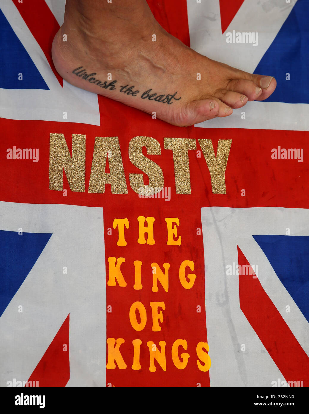 World toe wrestling championship Banque de photographies et d’images à ...