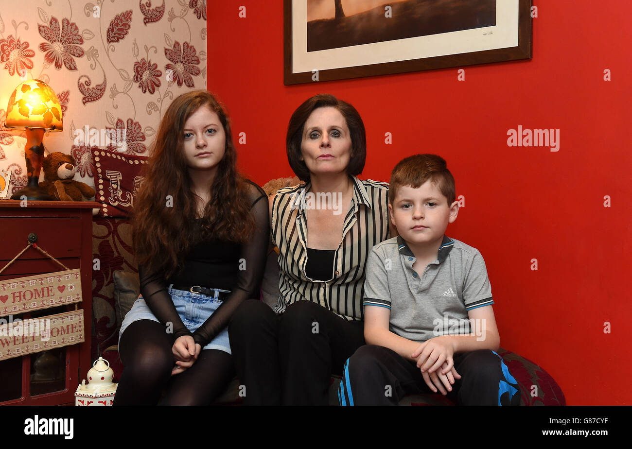 Nos enfants notre foi notre droit Banque de photographies et d’images à ...